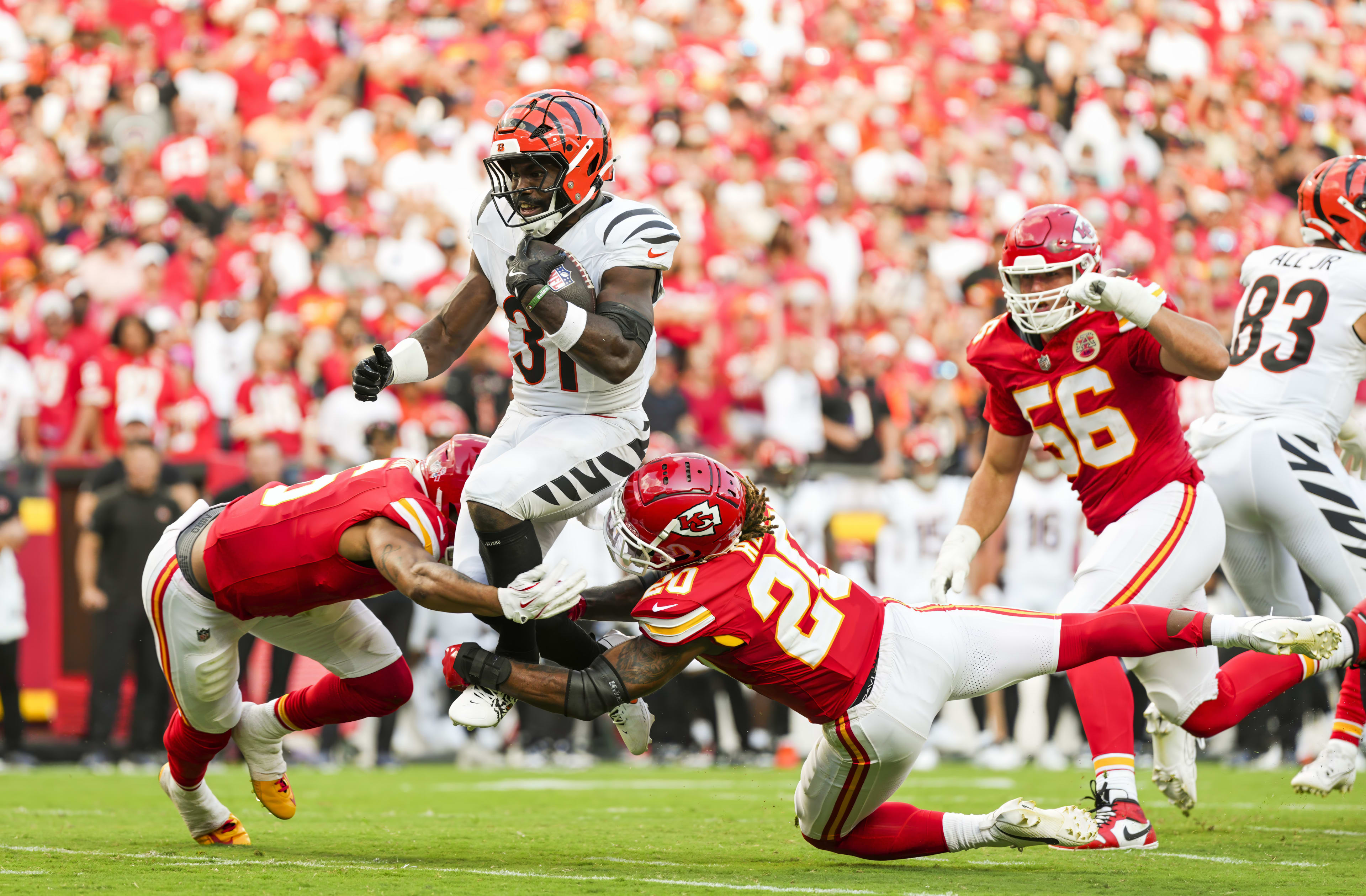 Former Chiefs safety Justin Reid stands up for one of his KC teammates ...