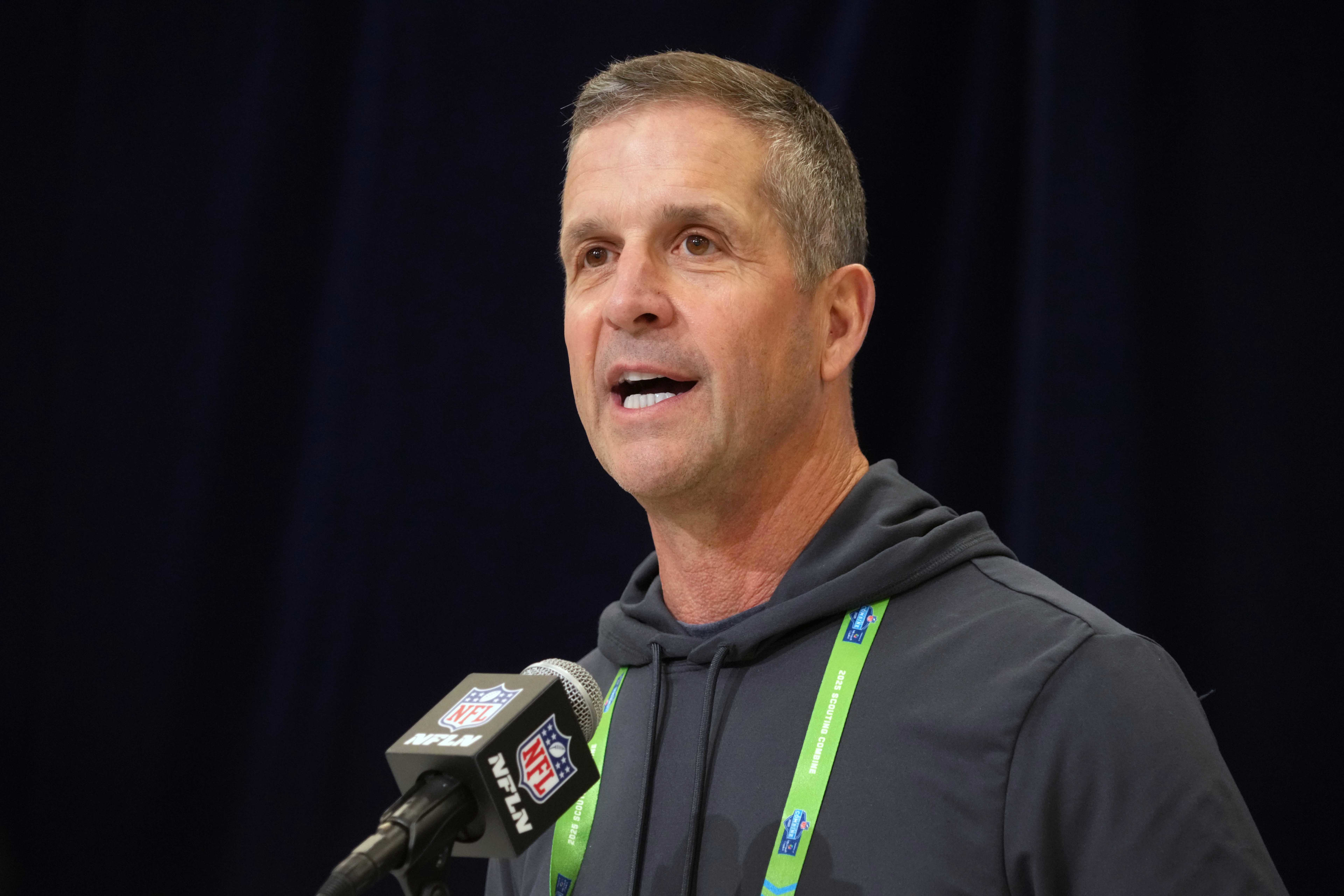 National insiders keep saying the Titans are climbing the list for John ...