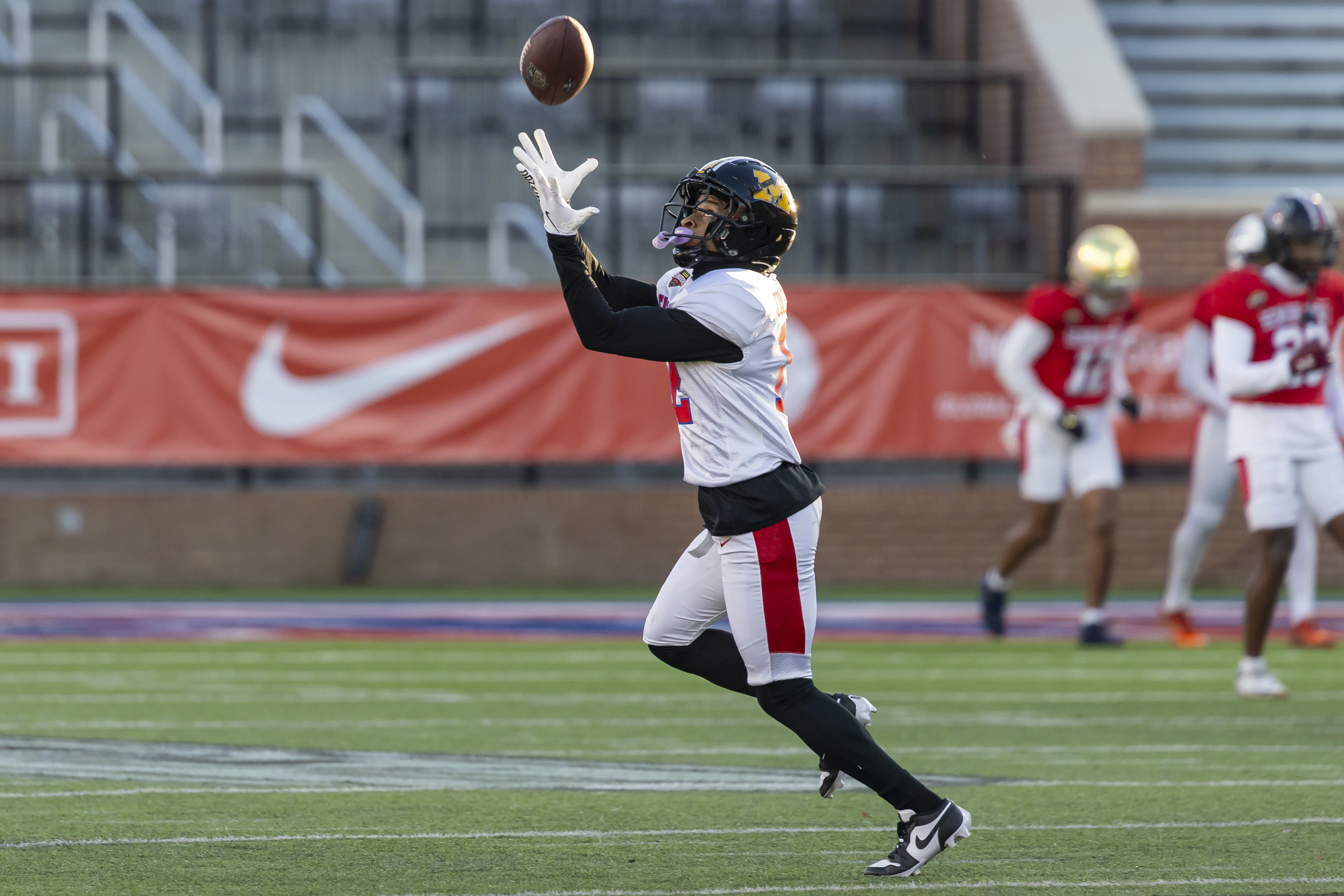 Two Senior Bowl WR standouts could be massive for Jaxson Dart’s ...