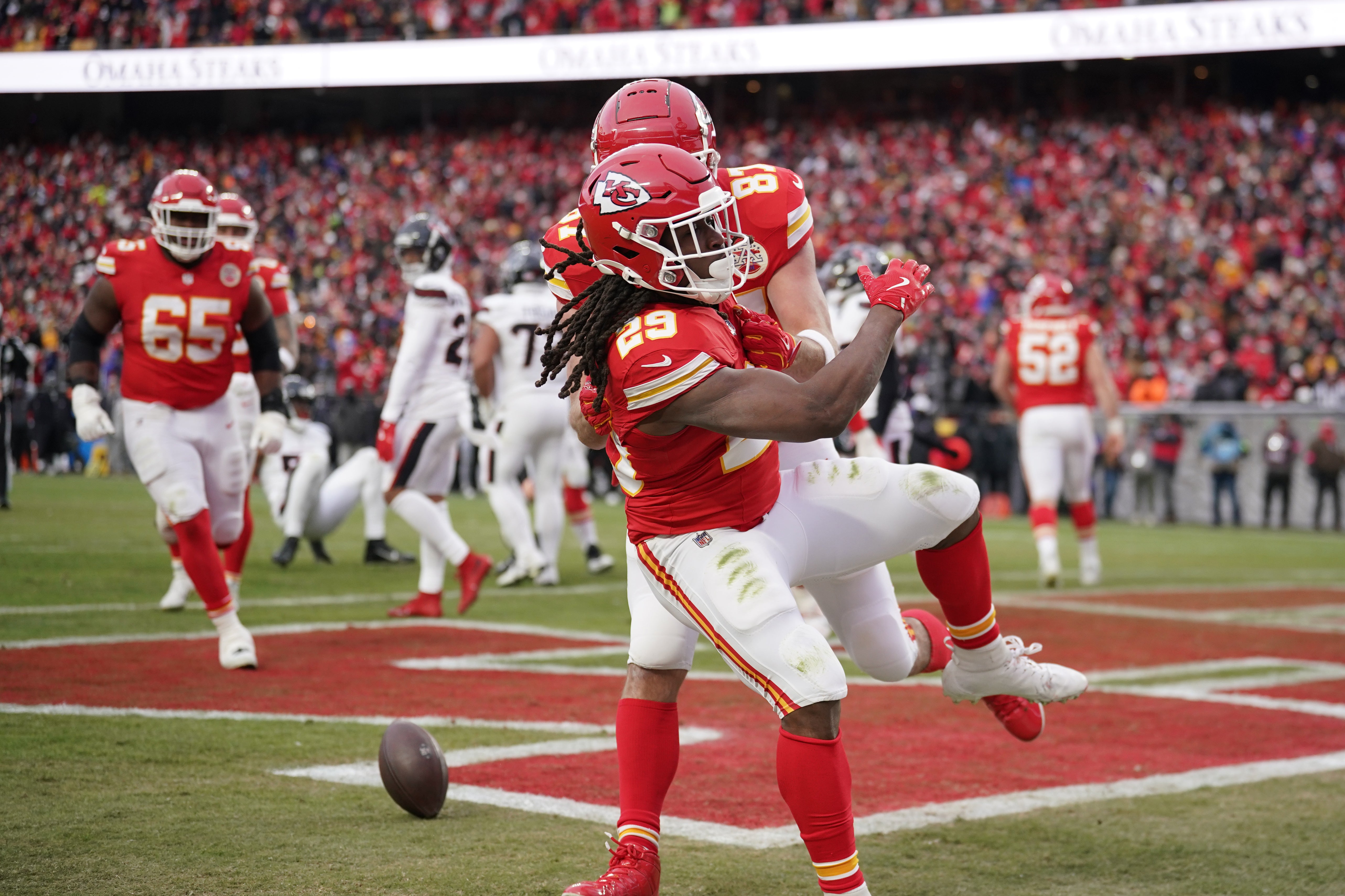 Chiefs' first touchdown of the NFL postseason goes to the perfect ...