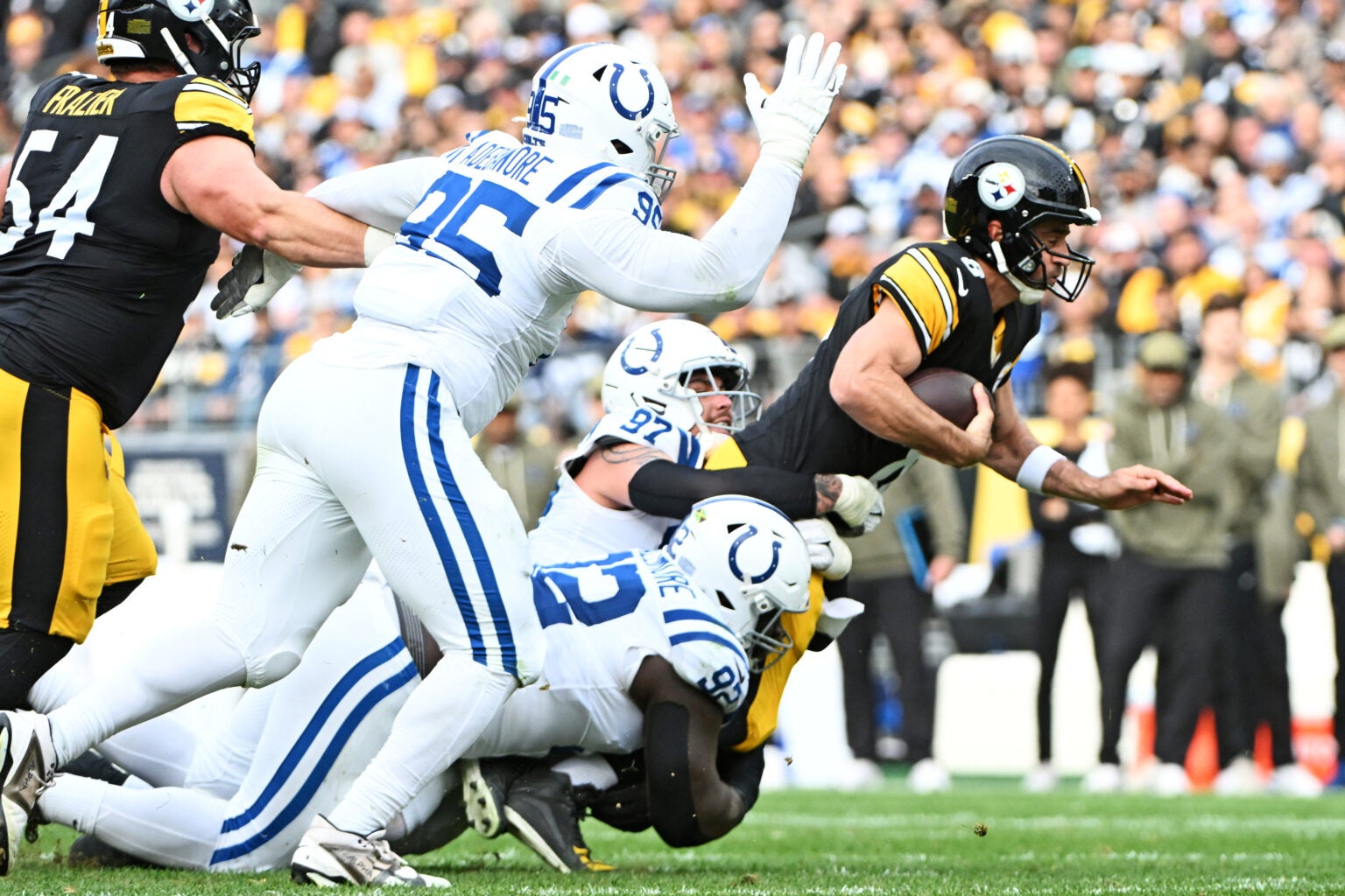 The best move to fix the Colts pass rush isn't the highly requested ...