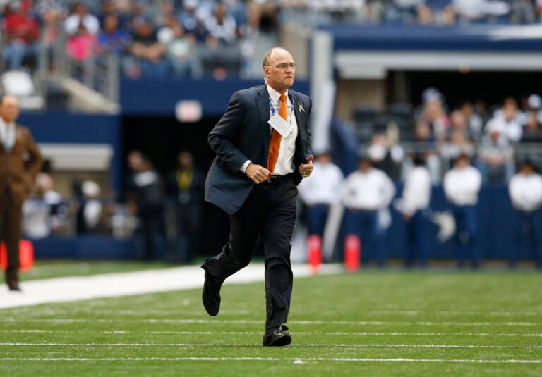 Who is Dr. Dan Cooper? The Cowboys head team physician that was a part ...