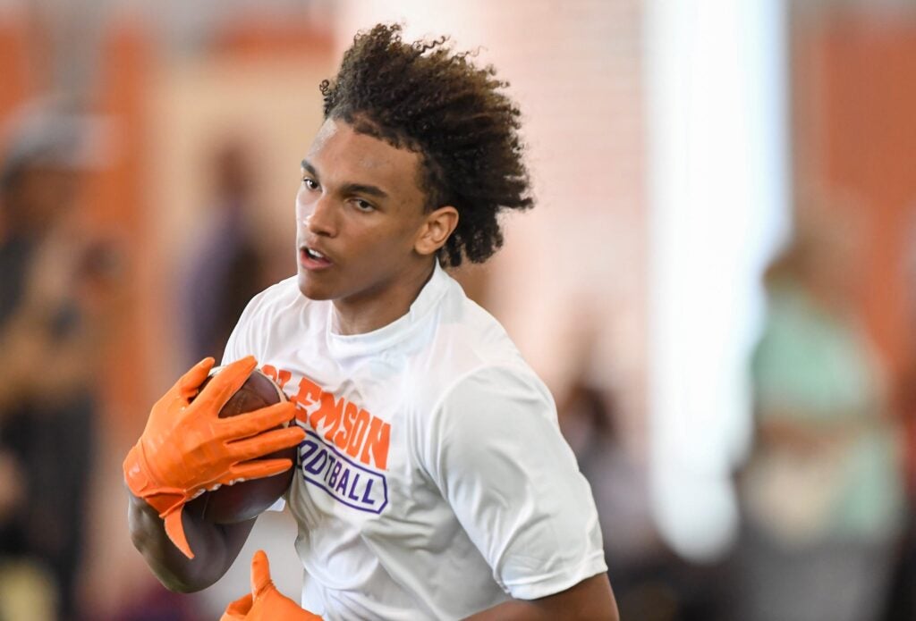 Georgia Bulldogs were predicted to land a 5-star offensive weapon