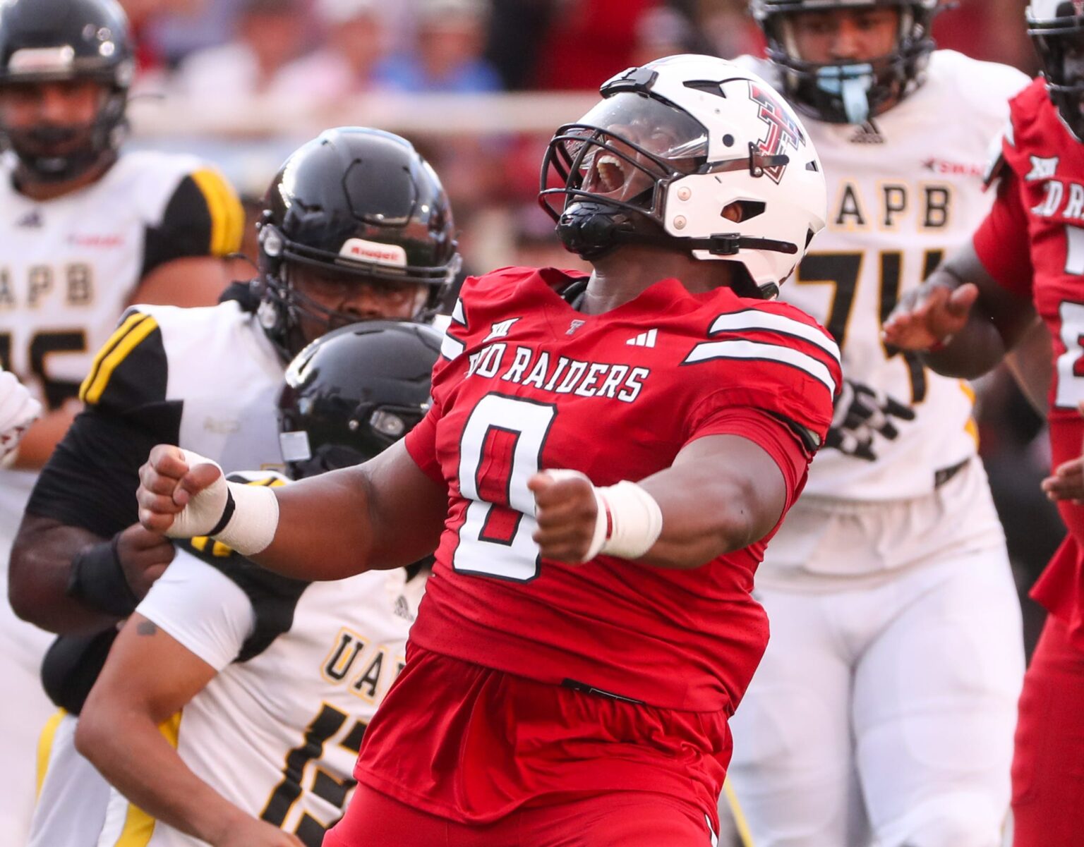 Lions grab pass-rushing defensive tackle with Texas Tech's Skyler Gill ...
