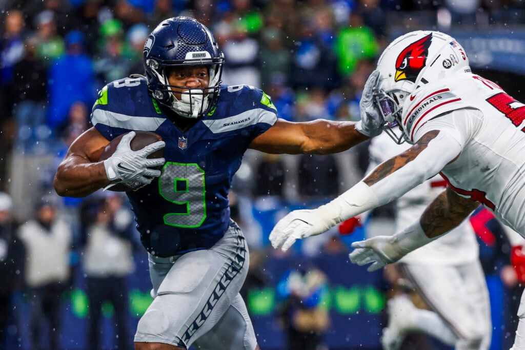 Chiefs OC Eric Bieniemy sends a firm message outlining how new RB ...
