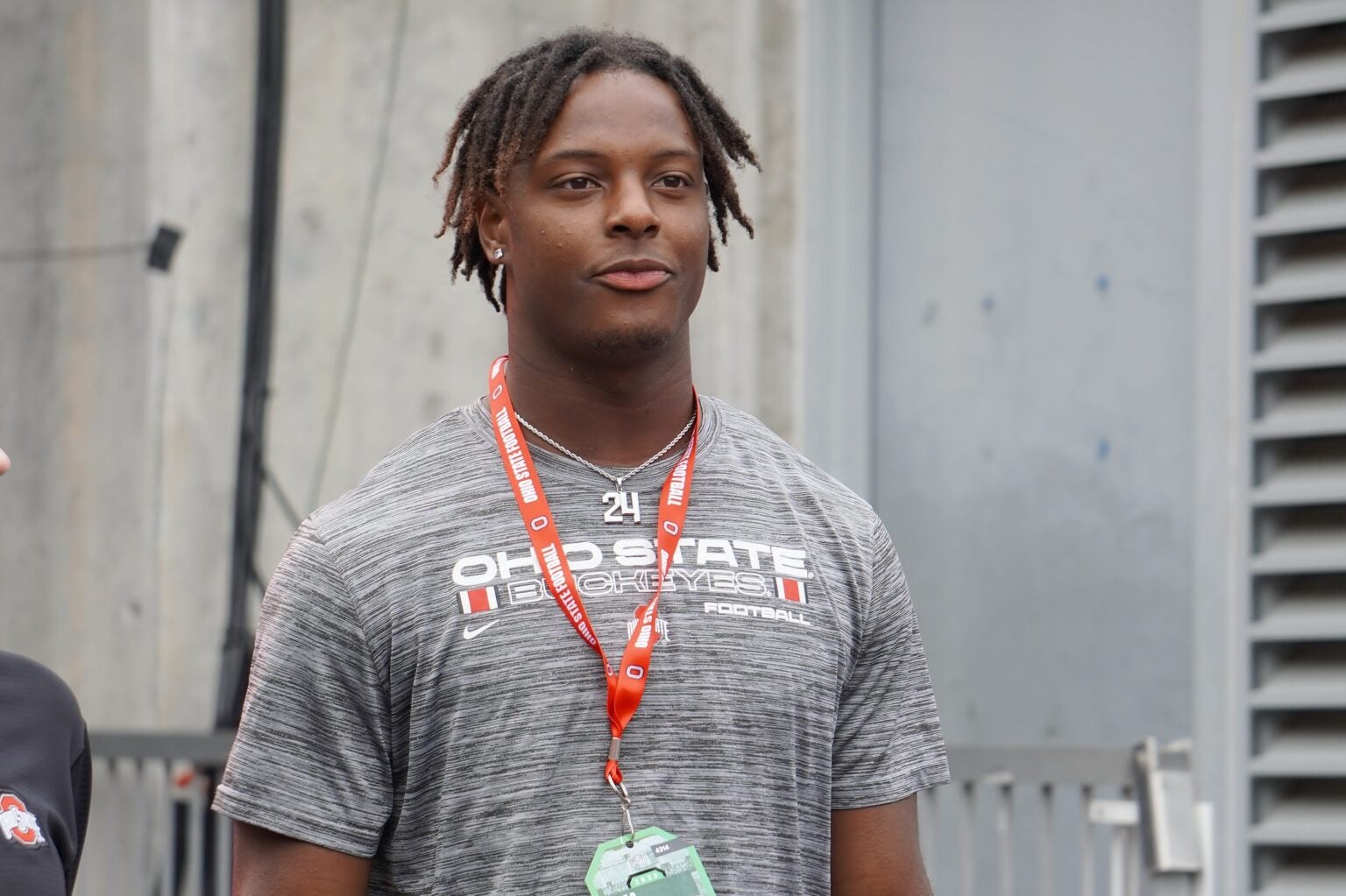 Former Ohio State football player has been kicked off his new team in ...