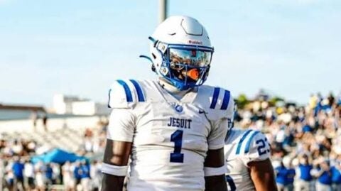 Notre Dame football misses out on an elite 5-star defender