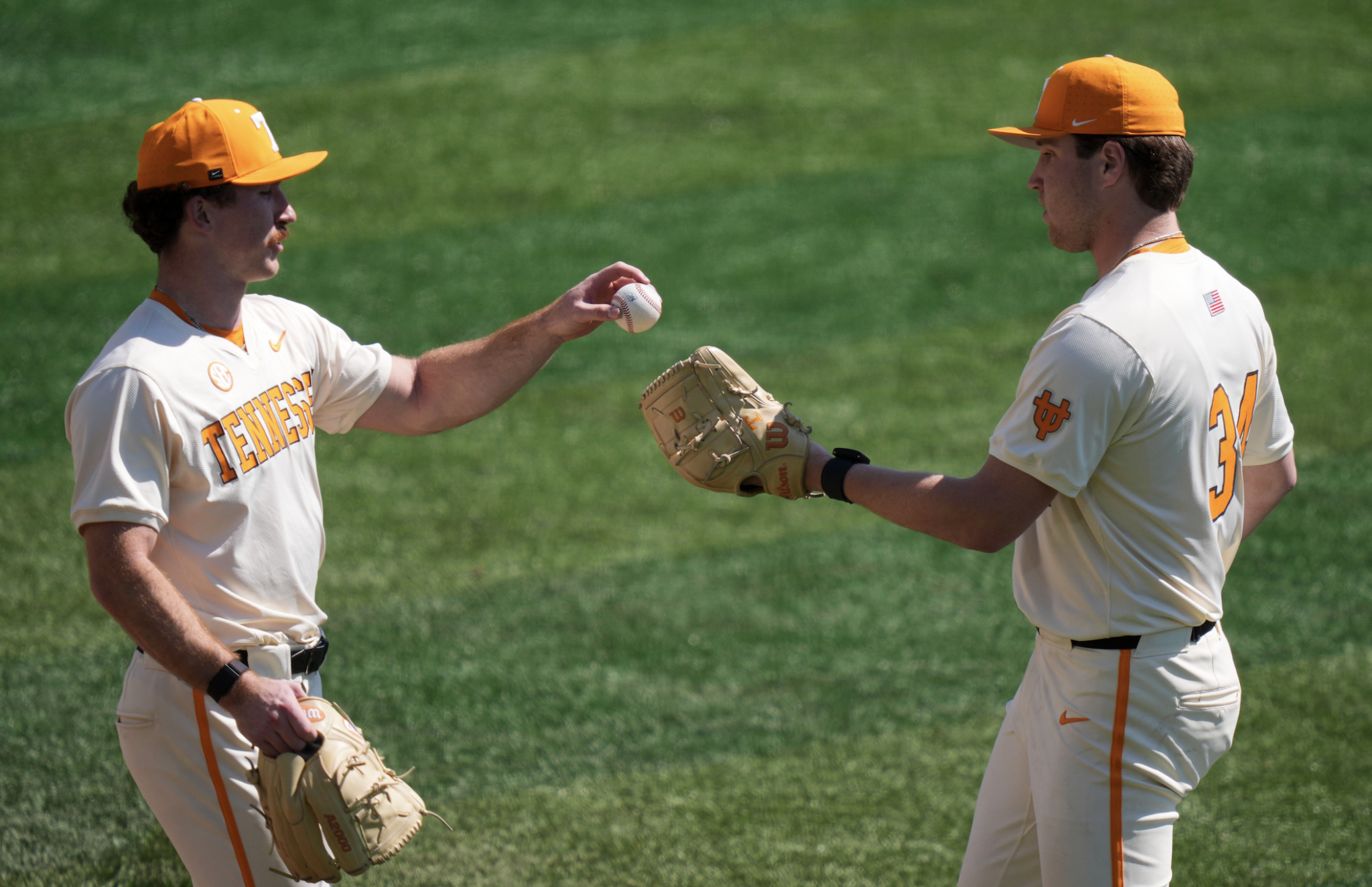 Another Tennessee baseball transfer is staying in the SEC after ...